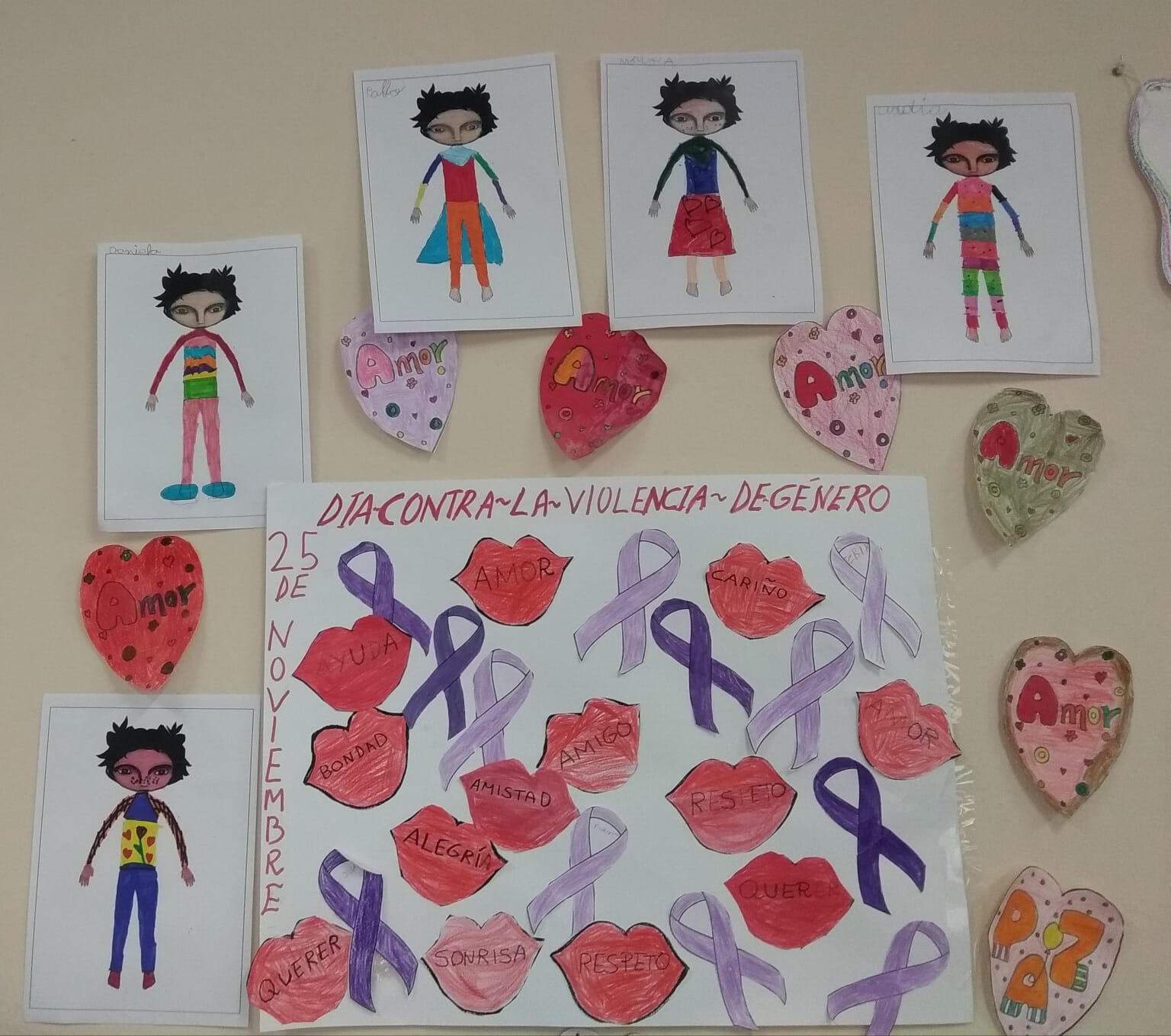 HAY ALGO MÁS ABURRIDO QUE SER UNA PRINCESA DE COLOR ROSA ...