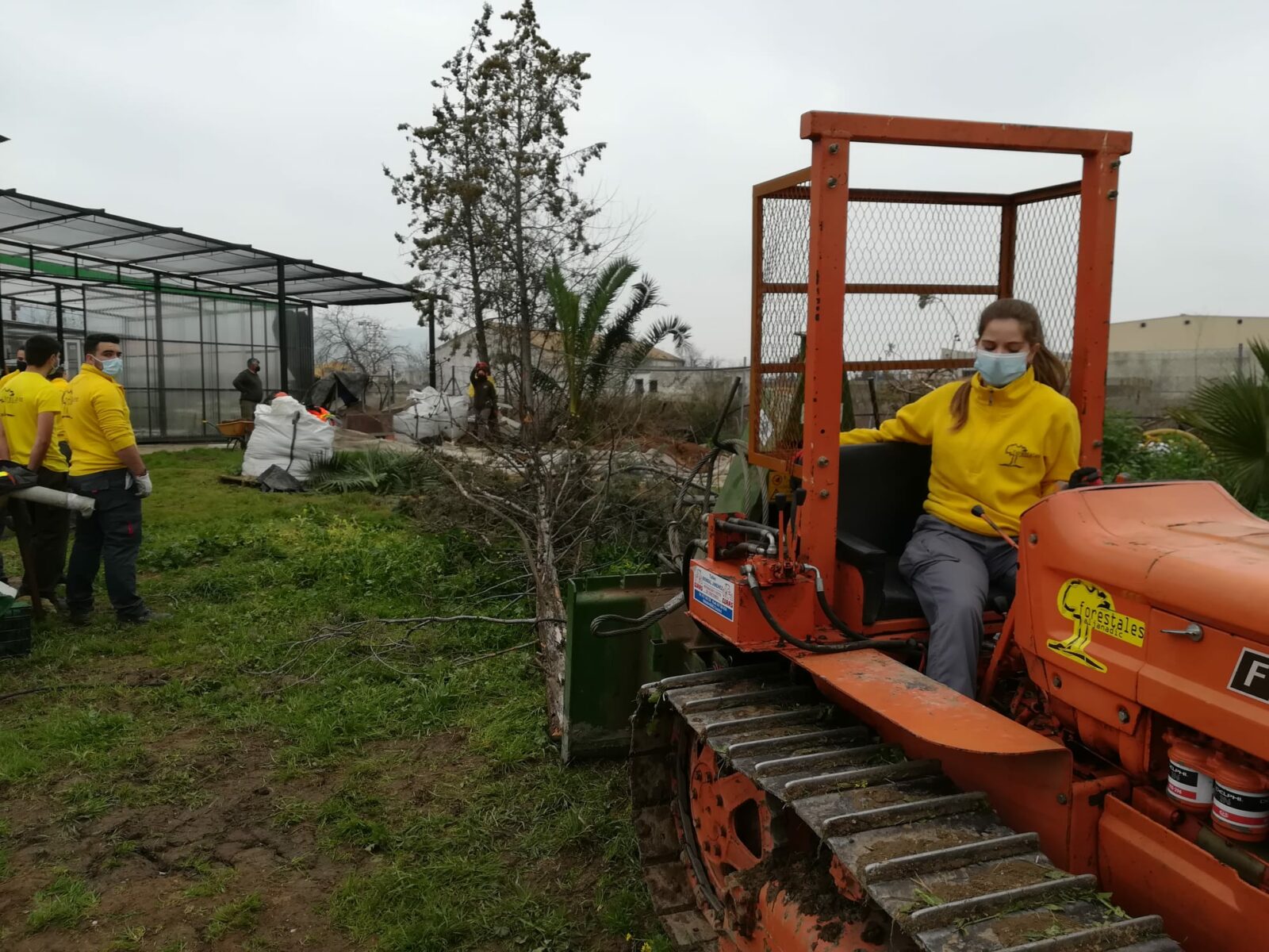 Manejo de tractor forestal - IES ALJANADIC